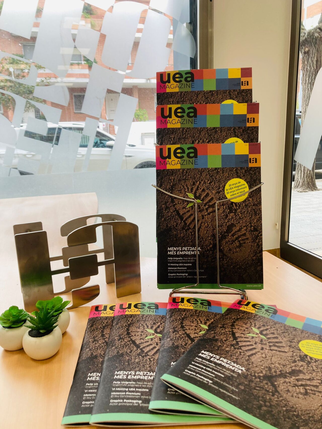 UEA Magazine - UEA